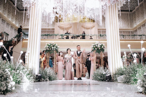 Aurora Wedding Package for 200 Pax at THAMRIN NINE BALLROOM - Wedding ...