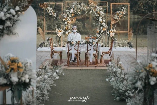 Felfest UI All in Wedding Package at All Area Plaza Include venue ...