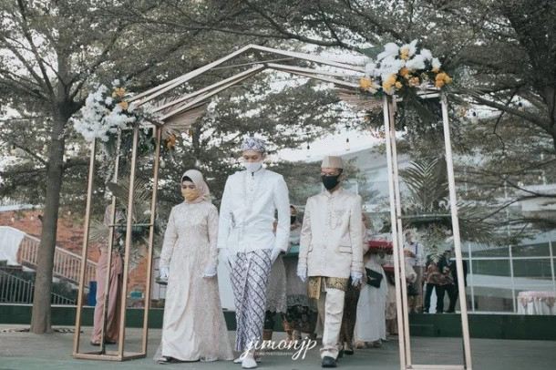 Felfest UI All in Wedding Package at All Area Plaza Include venue ...