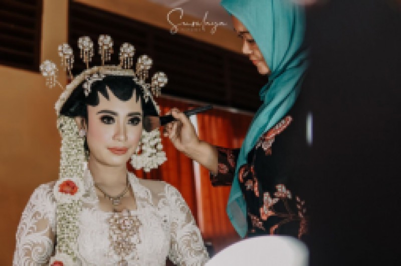 Suralaya Pictures - Wedding Market